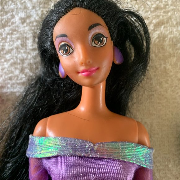 Toys | Vintage 9s Disney Aladdin Princess Jasmine Barbie Doll Three ...